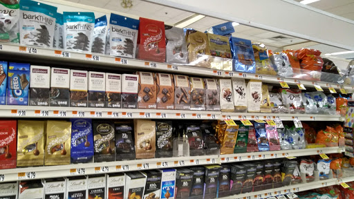 Shopping Mall «New Horizons Shopping Mall», reviews and photos, 961 E ...