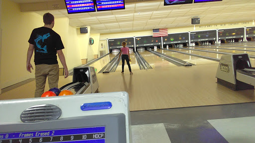 Bowling Alley «New Smyrna Lanes», reviews and photos, 185 N Causeway ...