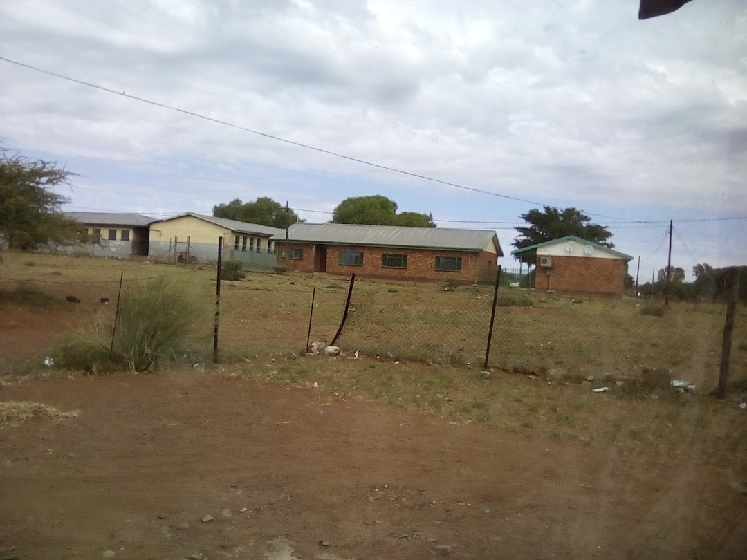 Lesedi High School in the city Batlharo