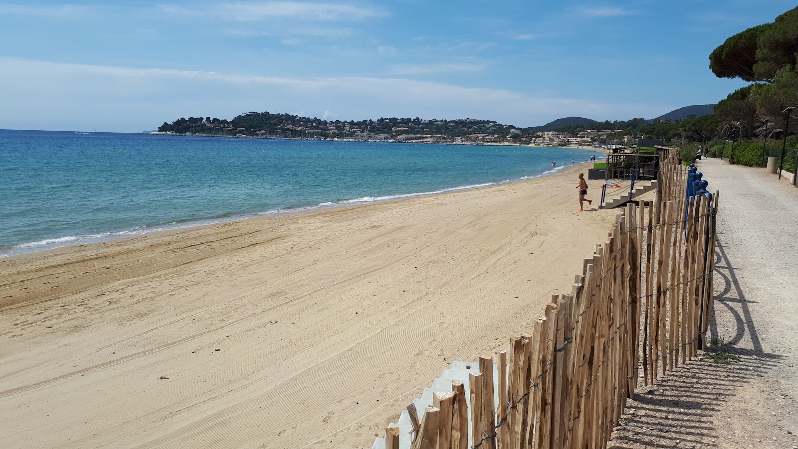 Plage de Cavalaire-sur-Mer beach (Cavalaire-sur-Mer, Var) on the map ... Plage de Cavalaire-sur-Mer beach (Cavalaire-sur-Mer, Var) on the map ...