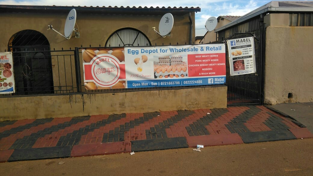 Mabel Selling Corner in the city Soweto