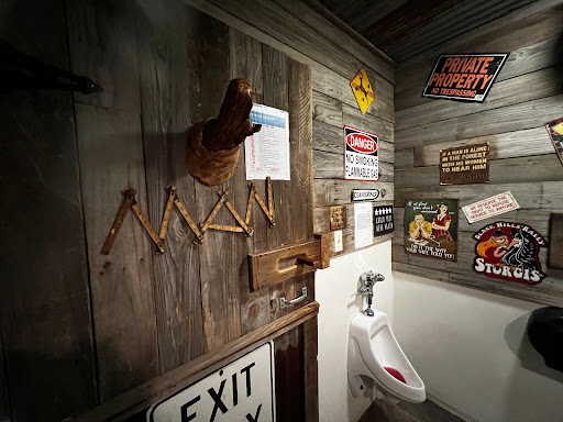 Treehouse Cafe | Quirky American Restaurant in Magnolia, Texas