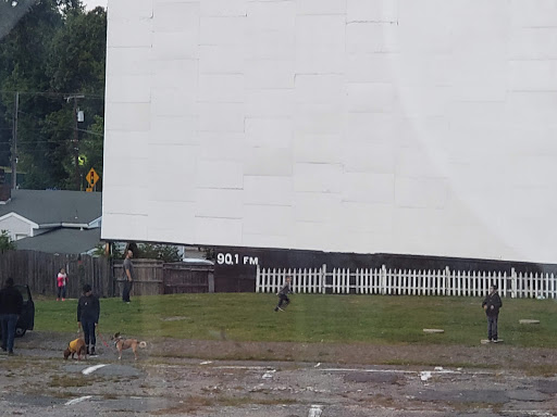 Drive-in Movie Theater «Rustic Drive in Theatre», reviews and photos ...