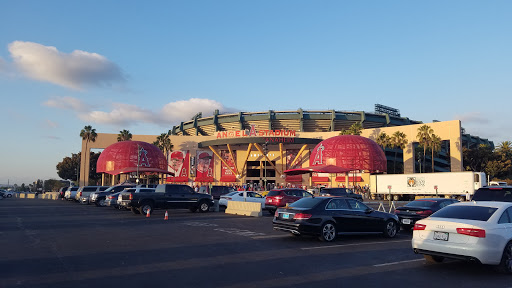 Stadium «Angel Stadium of Anaheim», reviews and photos, 2000 E Gene ...