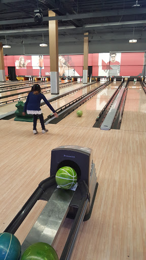 Bowling Alley «Round 1 Bowling & Amusement», reviews and photos, 2351 ...
