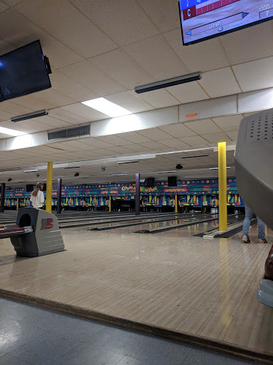 Bowling Alley «Funtime Bowl Atlanta», reviews and photos, 3285 Buford ...