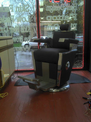 D PELOS BARBER SHOP - Locations from All Over the World