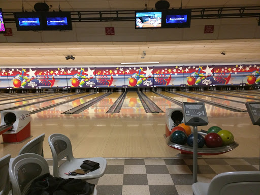 Bowling Alley «Bowl America Inc», reviews and photos, 46940 Woodson Dr ...