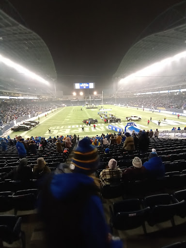 IG Field in University, Winnipeg, Manitoba - Zaubee