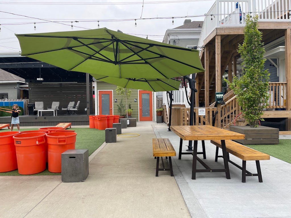 Union Restaurant & Gameyard - Jeffersonville, IN 47130 - Menu, Hours ...