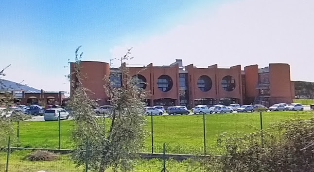 21 recensioni di Isiss Cicognini Rodari - Liceo Gianni Rodari a Prato