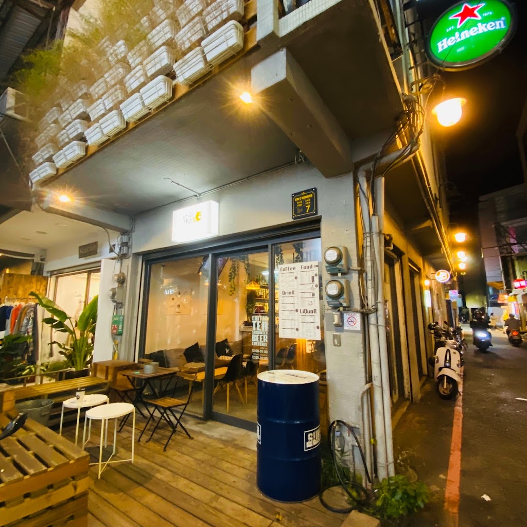 [已歇業]台中市西屯區 Cafe Buddha 佈達咖啡 - 台灣餐廳推薦 手搖推薦 甜點推薦 買一送一 優惠訊息