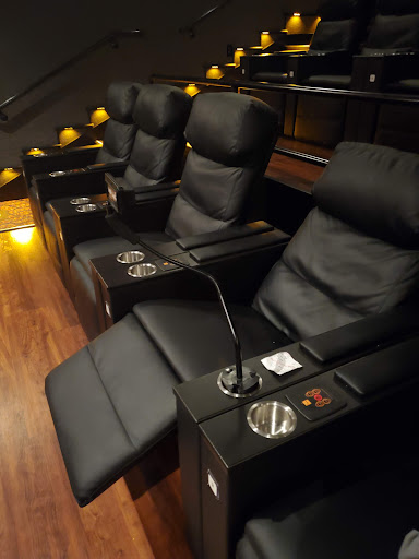 Movie Theater «GTC University 16 Cinemas», reviews and photos, 1793 ...