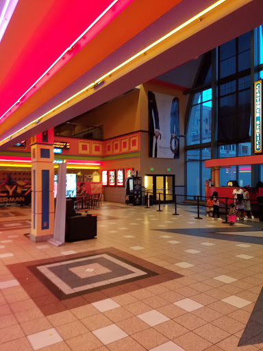 Movie Theater «Regal Cinemas Atlantic Station 18 IMAX & RPX», reviews ...