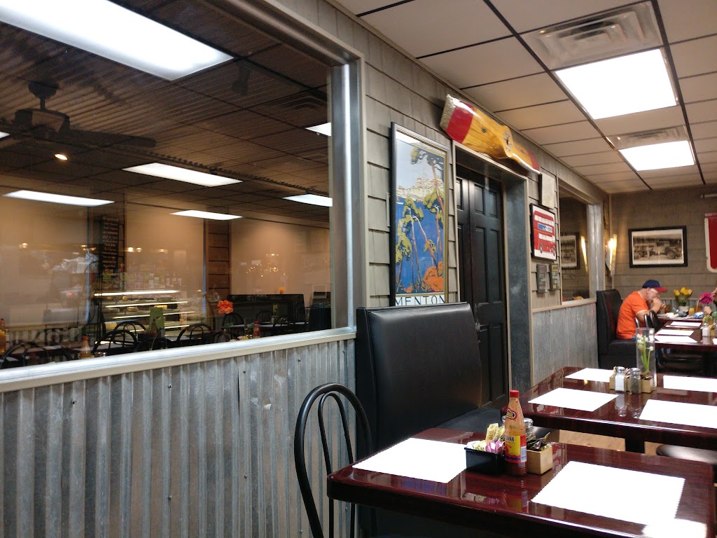 Christian & Jakes Bistro - Calhoun, GA 30701 - Menu, Hours, Reviews and ...