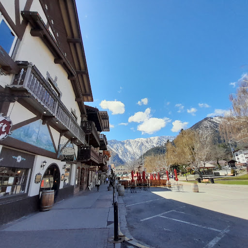 Front Street Park - AZexplained