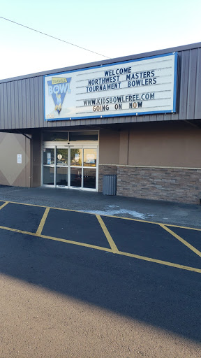 Bowling Alley «Triangle Bowl», reviews and photos, 700 Triangle Ctr ...