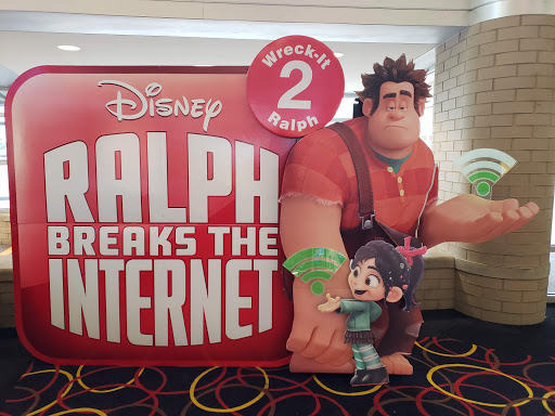 Movie Theater «AMC Inver Grove 16», reviews and photos, 5567 Bishop Ave ...