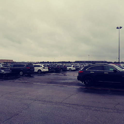 Auto Auction «Manheim Dallas», reviews and photos, 5333 W Kiest Blvd ...