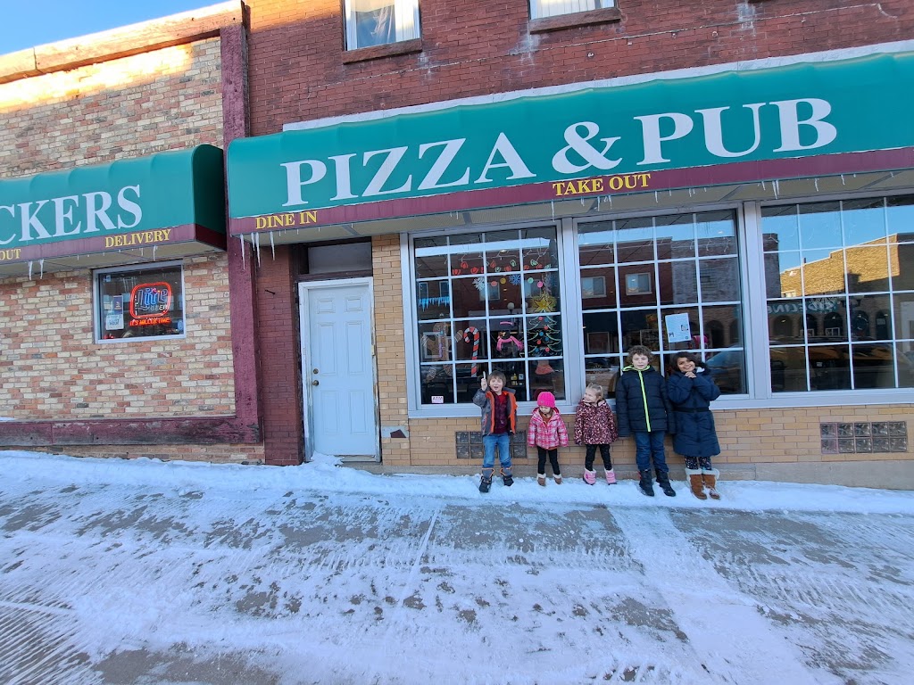 Snickers Pizza & Pub - Chisholm, MN 55719 - Menu, Reviews, Hours & Contact