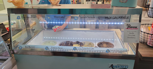 Oh Five Scoop Shop in North Anthony, Fort Wayne, Indiana - Zaubee