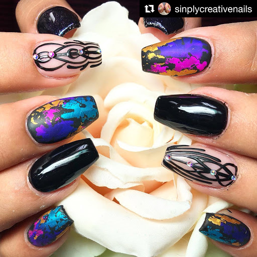 Salon Michelle - Locations from All Over the World