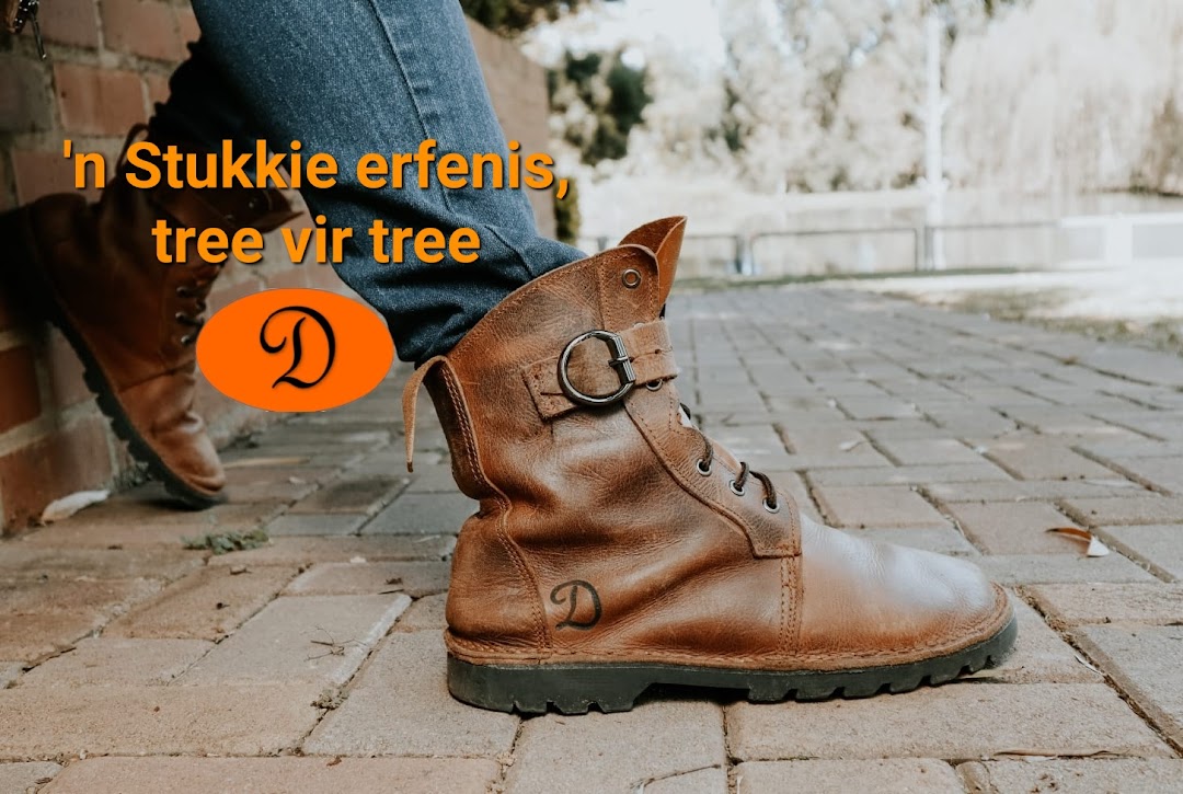 Dorsland Vellies in the city Kempton Park