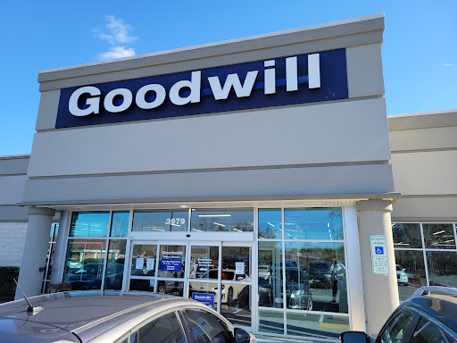 Thrift Store «Goodwill Laburnum Retail Store & Donation Center ...