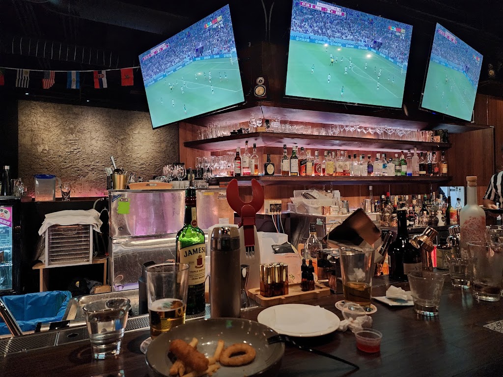 台北市信義區 Charlie's Sports Bar Taipei - 台灣餐廳推薦 手搖推薦 甜點推薦 買一送一 優惠訊息