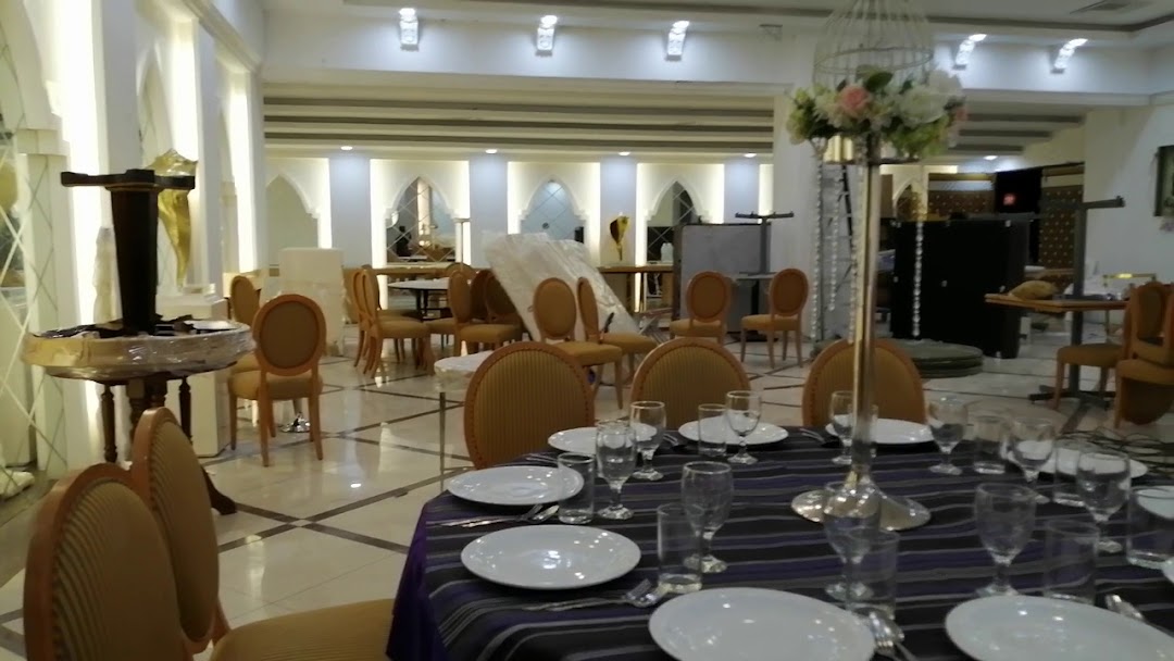 Mami Jijah V.I.P Palace di bandar Bedong