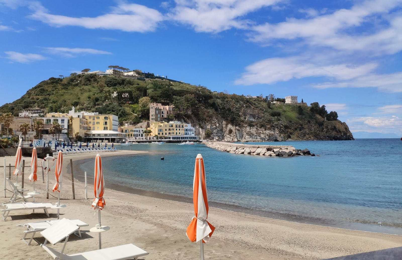 Lacco Ameno beach (Lacco Ameno, Napoli) on the map with photos and ...