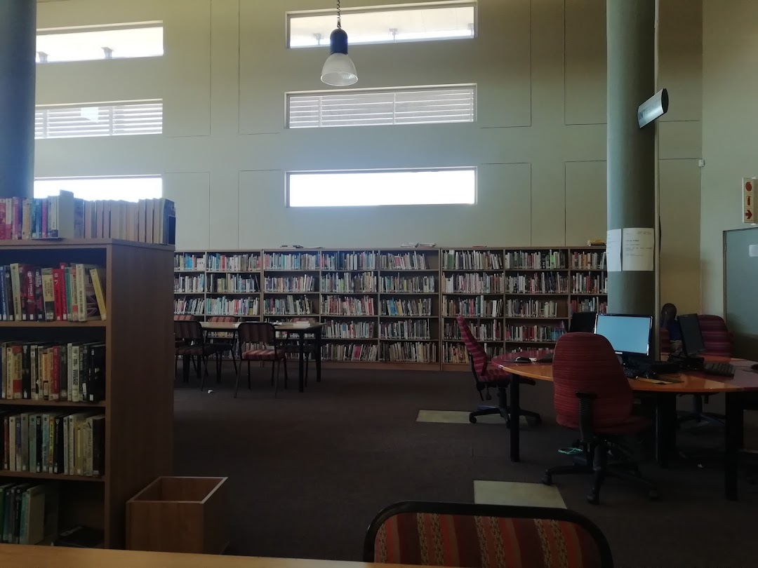 Cosmo City Library in the city Roodepoort