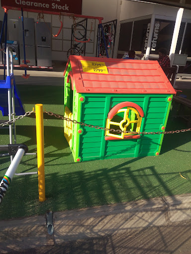 Makro Store Alberton in Newmarket Park, Alberton, - Zaubee