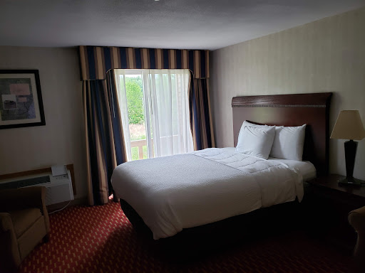 Hotel «Hampton Falls Inn», reviews and photos, 11 Lafayette Rd, Hampton ...