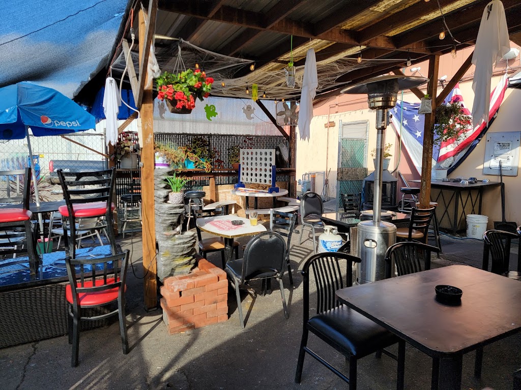 Humpty's Dump Bar & Grill - Albany, OR 97321 - Menu, Reviews, Hours ...