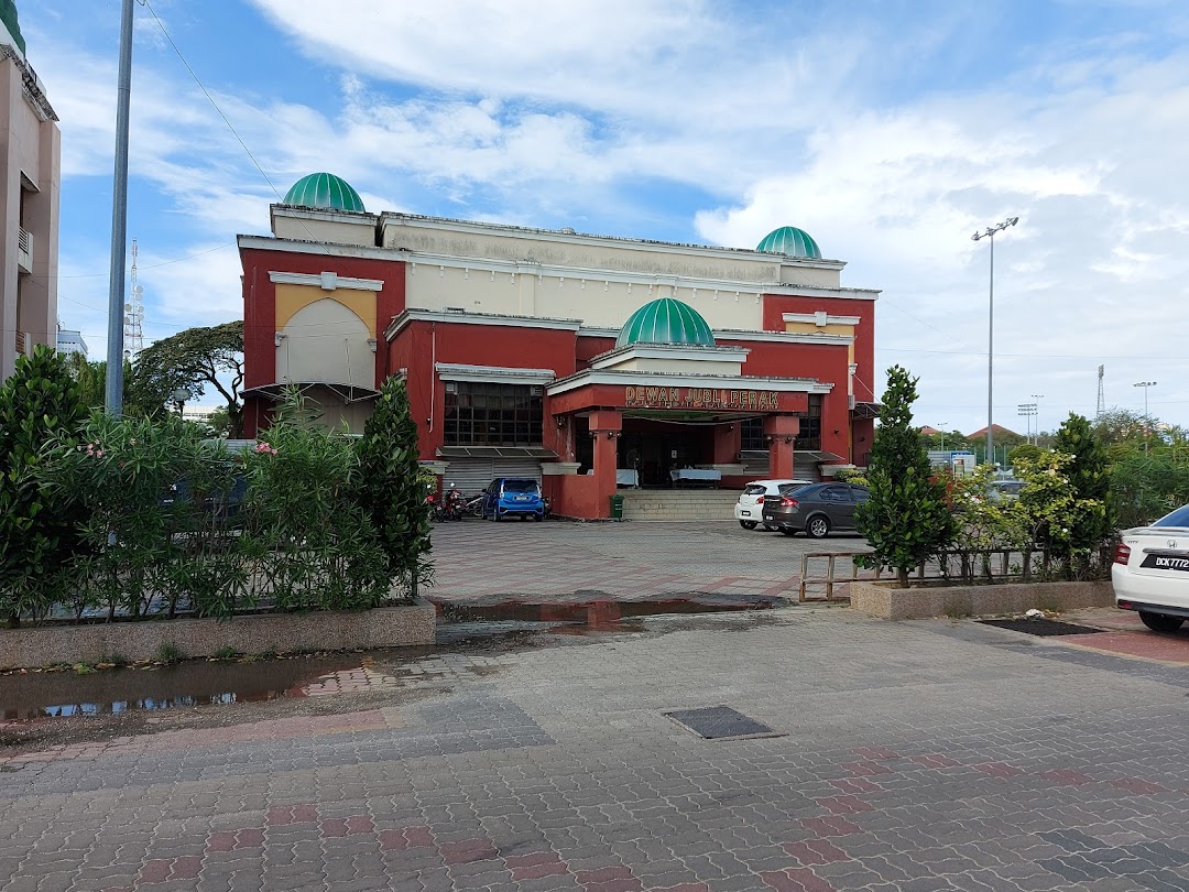 Dewan Jubli Perak di bandar Kota Bharu