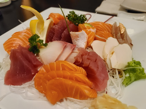 Unome Sushi - 9301 Bathurst St Unit 7, Richmond Hill, Ontario - Zaubee