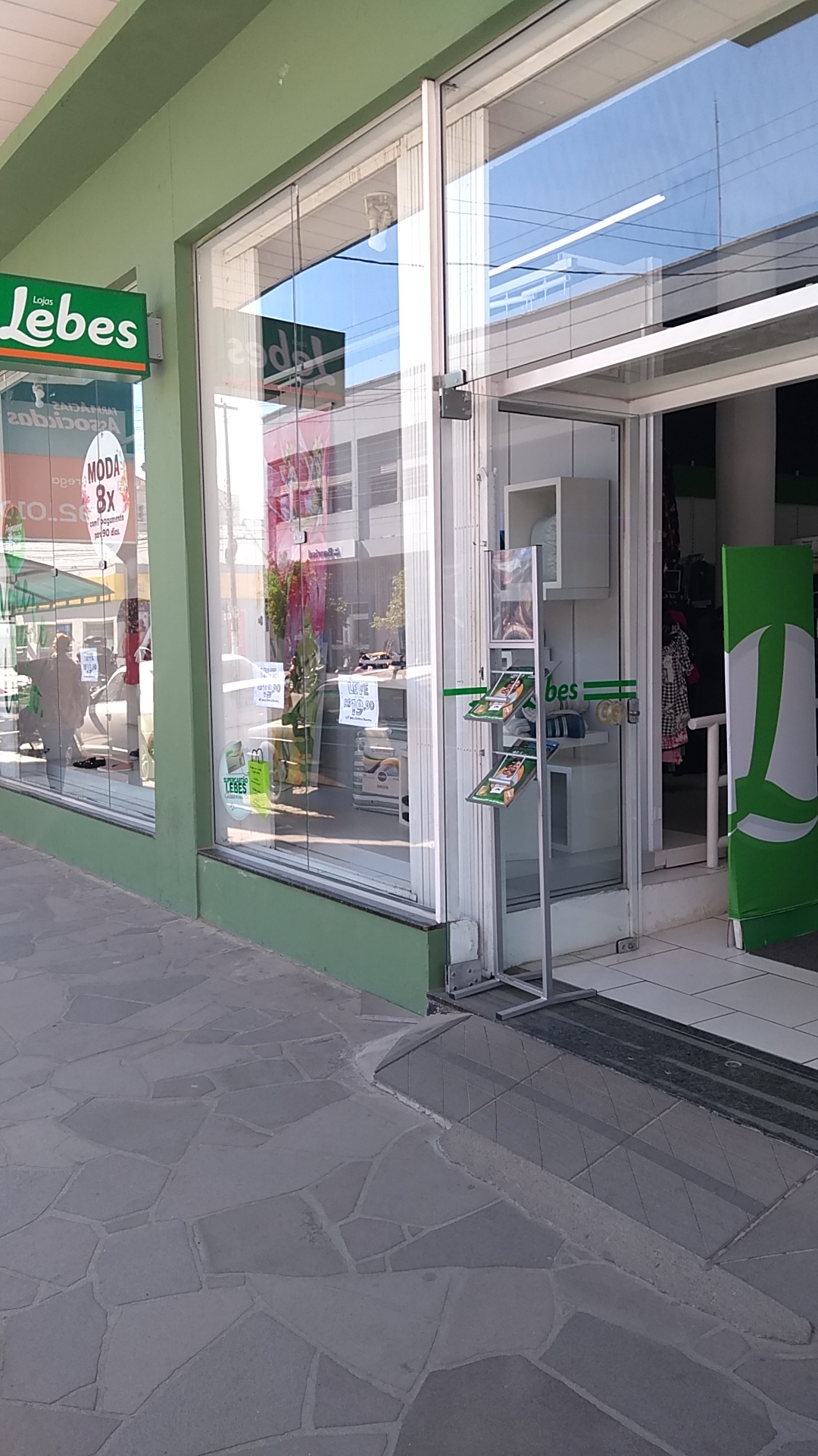 Lojas Lebes na cidade Camaquã