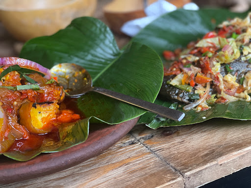 Village Chief Restaurant & Bar in Wuse 2, Abuja, - Zaubee