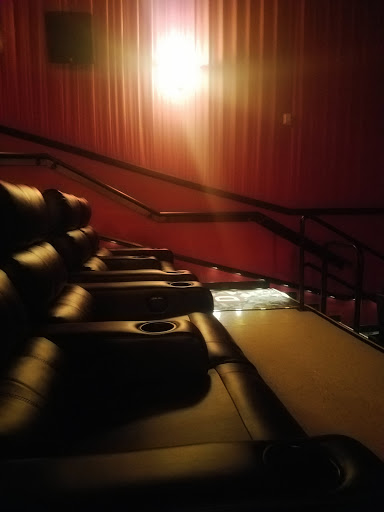 Movie Theater «Cinemagic Clark’s Pond», reviews and photos, 333 Clarks ...