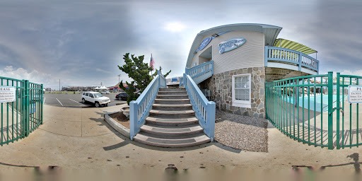 Water Park «Thundering Surf Waterpark», reviews and photos, 300 Taylor ...