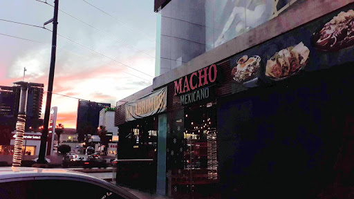 Restaurante Macho-Mexicano en Chihuahua