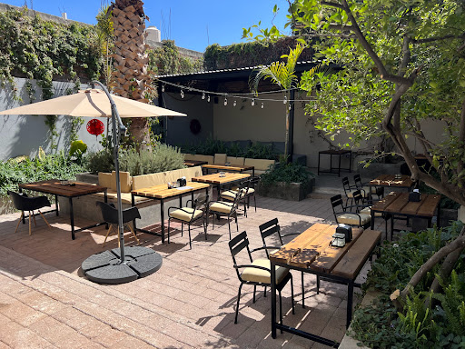 Restaurante The Adam Jones en León