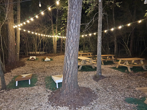 Treehouse Cafe | Quirky American Restaurant in Magnolia, Texas