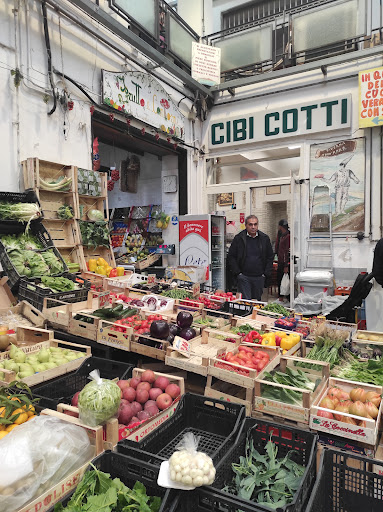 Ristorante Cibi Cotti Nonna Anna in Napoli con cucina Italiana