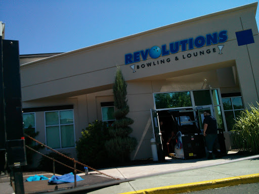 Bowling Alley «Revolutions Bowling & Lounge», reviews and photos, 60 ...