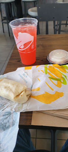 Taco Bell - 939 W Northern Lights Blvd, Anchorage, Alaska - Zaubee