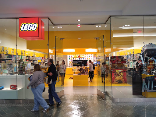 Lakeside Shopping Center - AZexplained