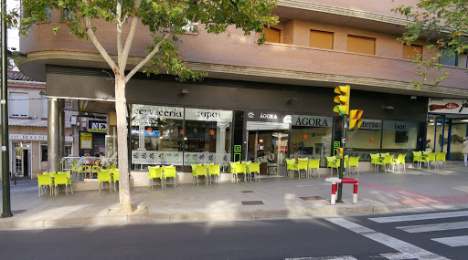 Restaurante Cafetería Bar Ágora en Zaragoza