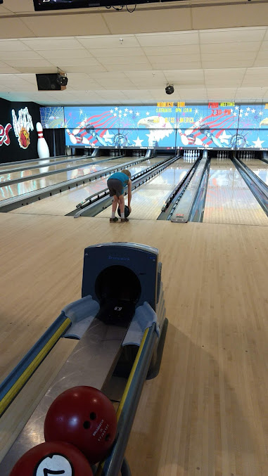Reviews George Pappas' Liberty Lanes (Bowling Alley) in North Carolina ...